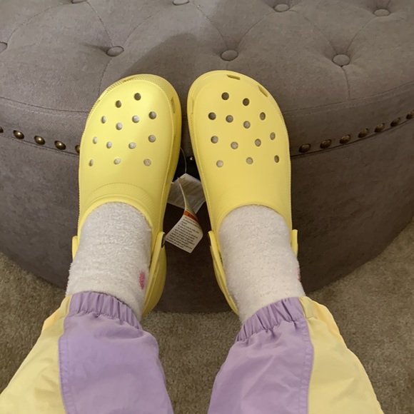 CROCS | Shoes | Crocs Womens Classic Platform Banana Color | Poshmark
